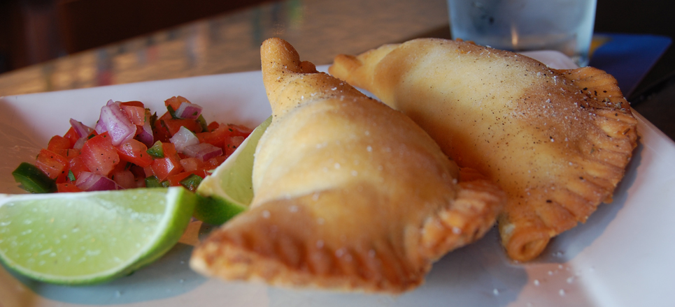 Empanadas de cazón | Gastronautas
